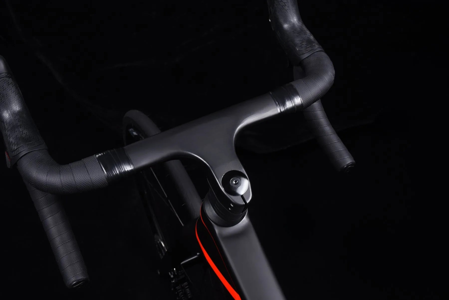 EX7 ST7000 Disc Road Bike 24S – SAVA Carbon Bike